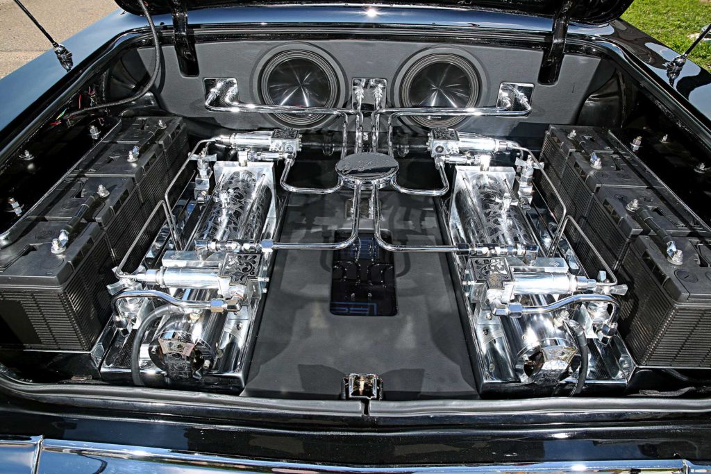 A '64 Impala Rag that Brings Heat to the East Coast